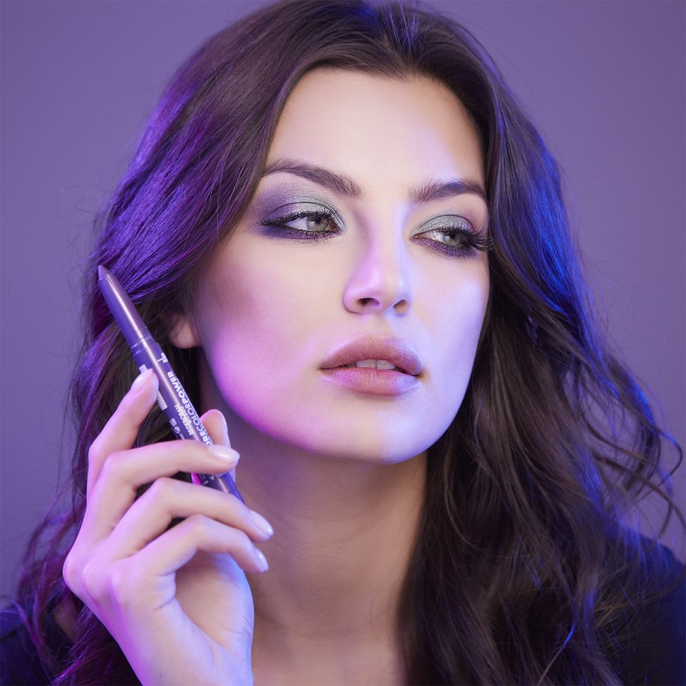 Makeup – Deborah Milano