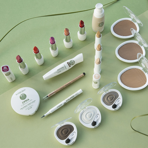 About us – Deborah Milano